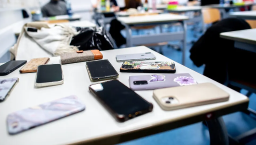 Smartphone Ban Recommended In Schools As UN Says They Are A ...